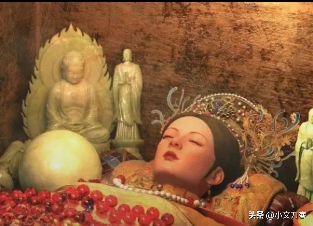 Cixi was rumored to be "stinking" when she was buried. Why did her body ...