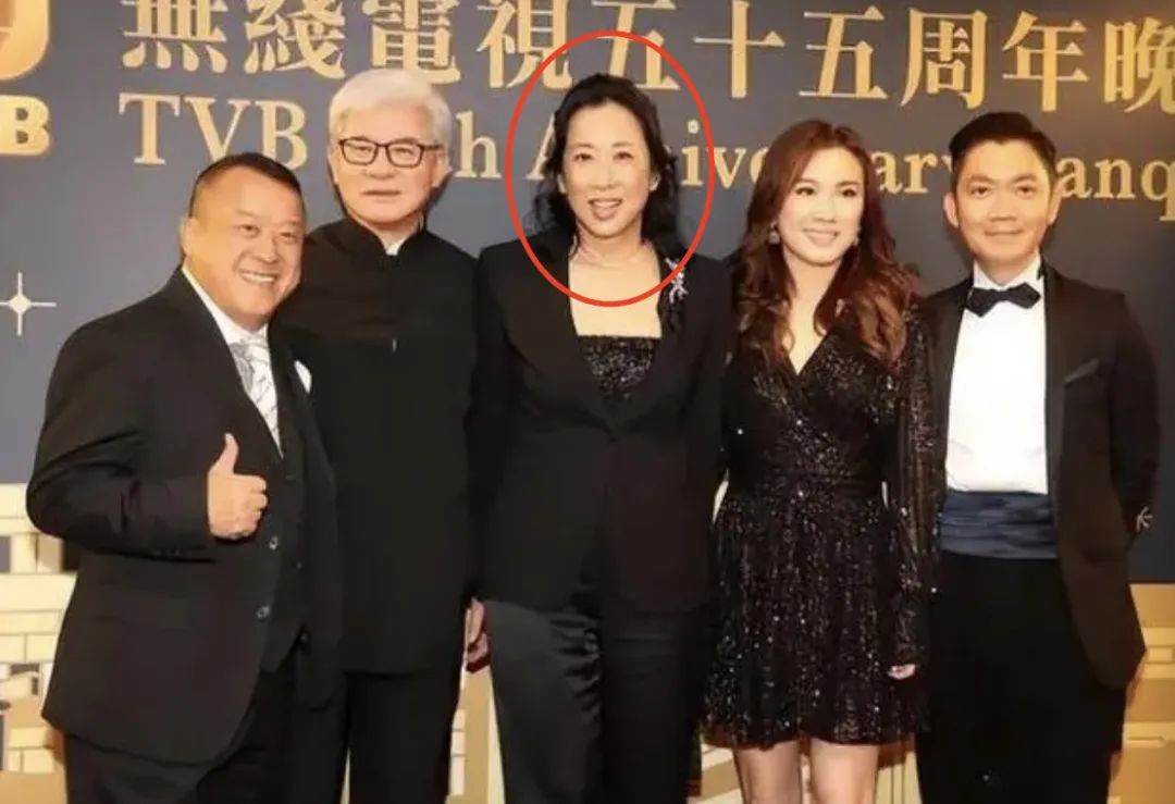 Guo Jingjing's mother-in-law: from an ordinary background, the son of ...