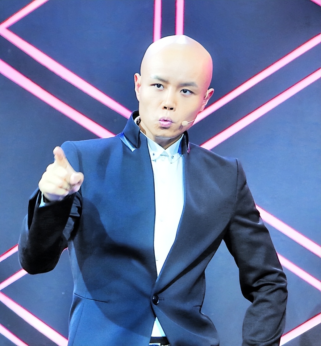 Le Jia, the host of "Invincible", has finally reached this point - iNEWS