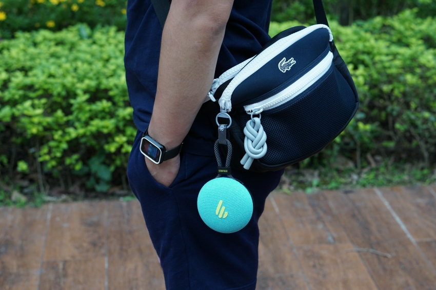 Use the appearance and sound to enhance happiness, the Edifier M100 ...