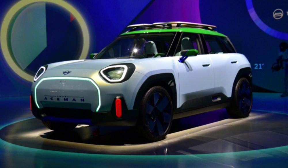 BMW MINI's first convertible, cute and retro - iMedia