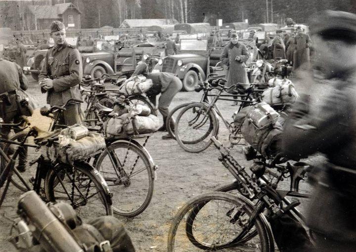 During World War II, Germany rode a bicycle to the battlefield. What ...