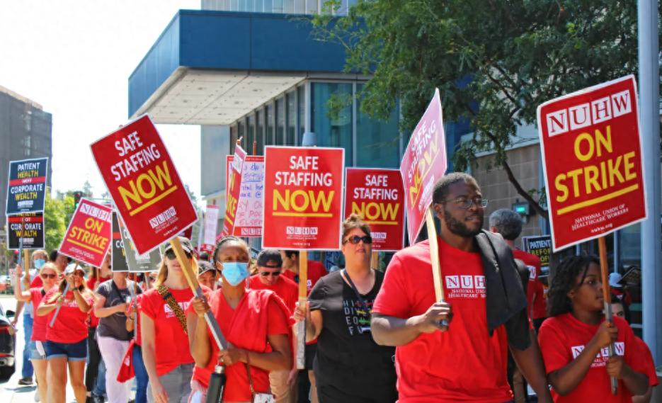 The "general strike" swept across the United States, and there is an ...