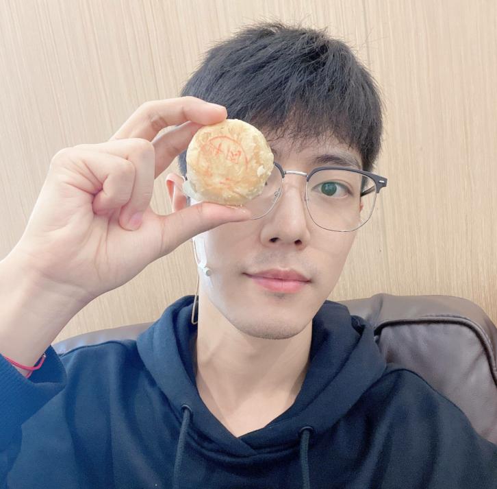 The cutting is constantly messed up!Wang Hailin and Xiao Zhan fans clashed again, when will the ...