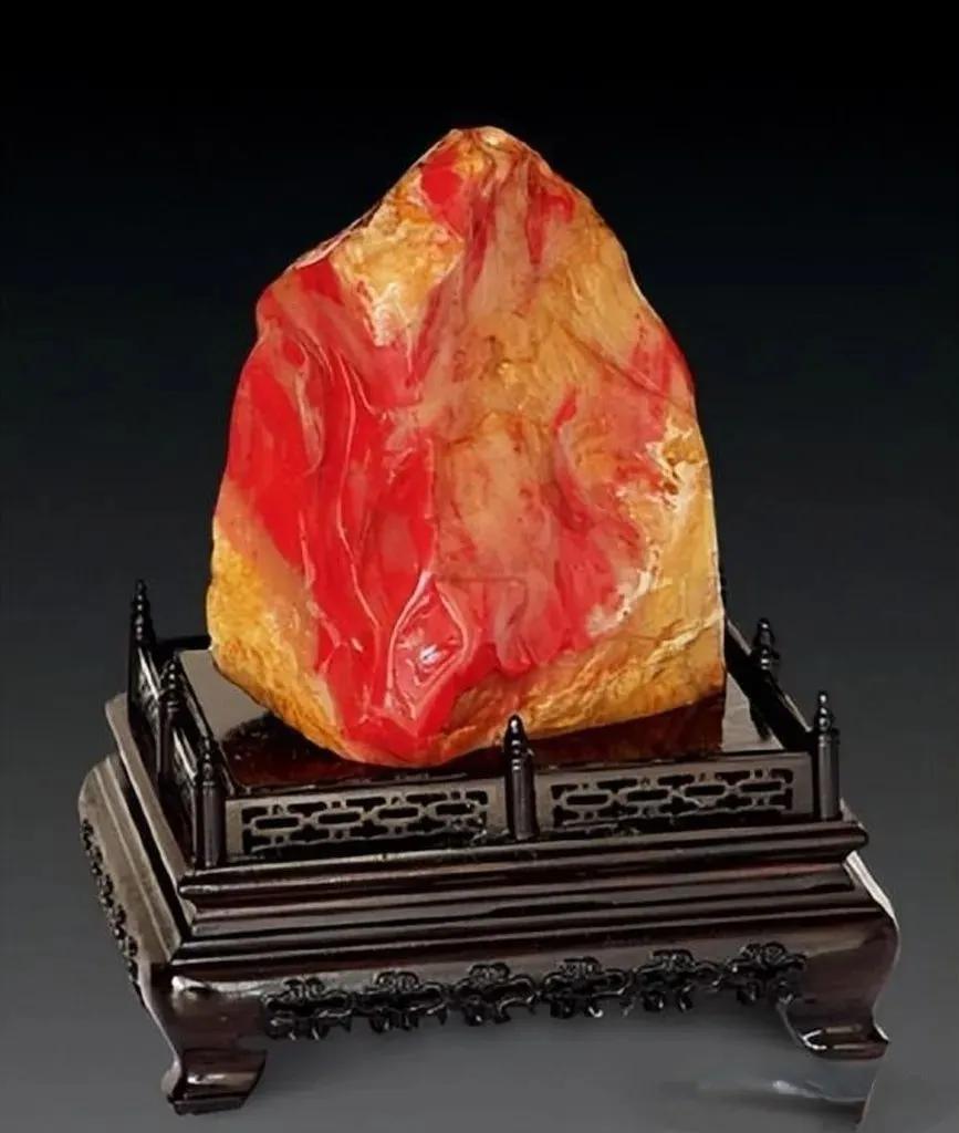 Chicken blood stone, one of the three treasures of Chinese seal stone ...