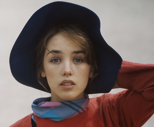 Isabelle Adjani: Along with the No. 1 beauty in France is her superb ...