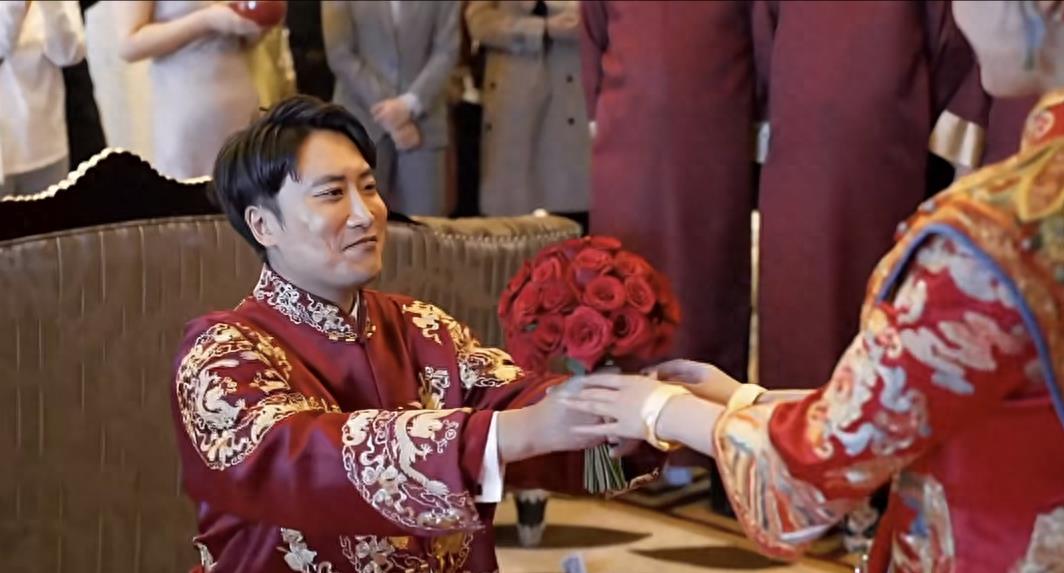 Zhao Benshan's apprentice "Zhao Yutian" got married, and his parents ...