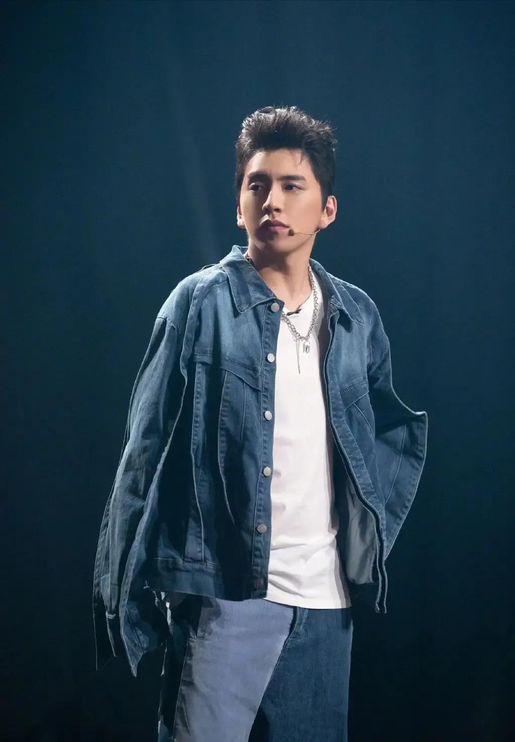 Darren Wang and Cai Zhuoyi open their relationship - iMedia