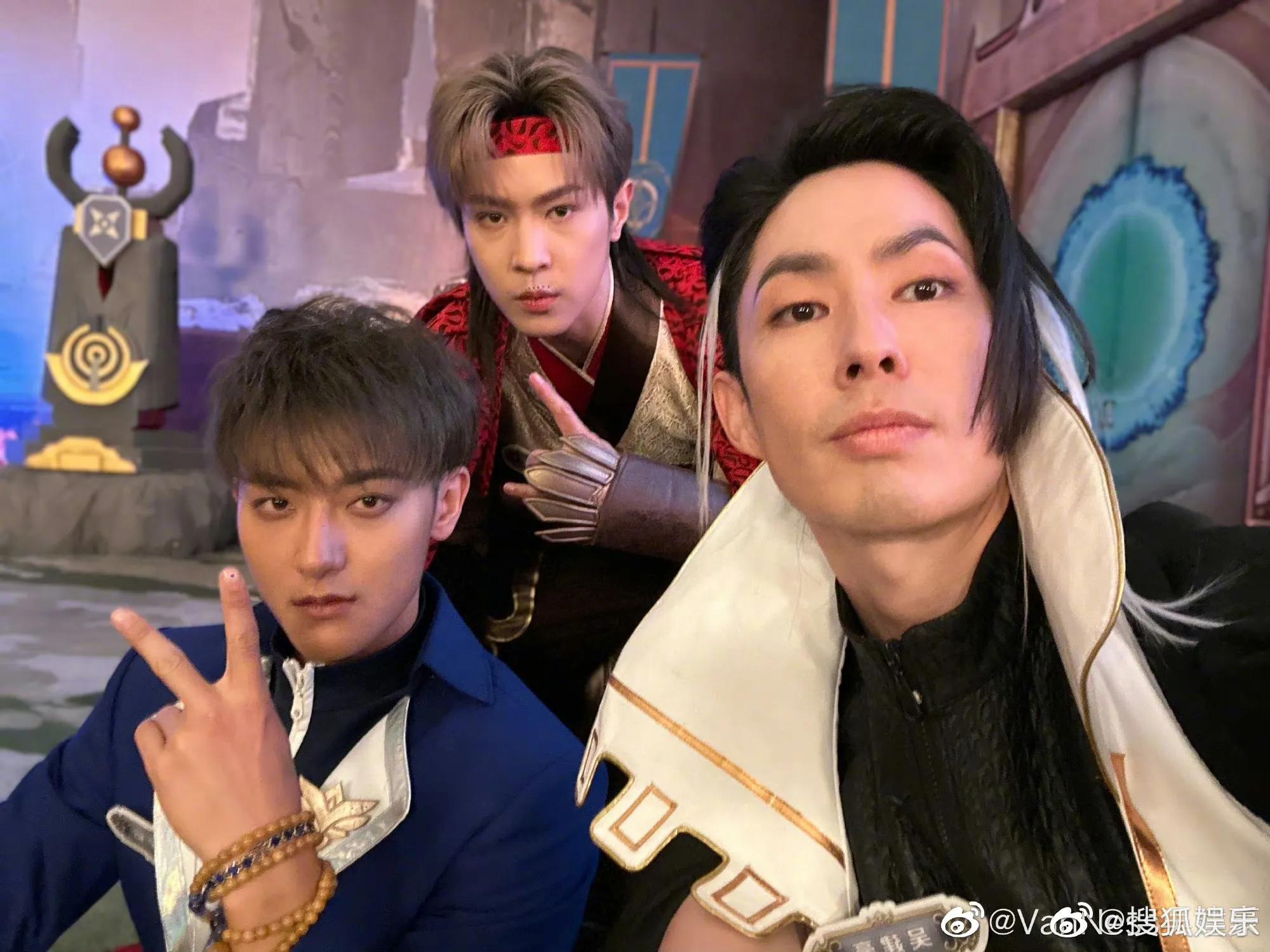 Adorable Detective Detective All staff cos - iMedia