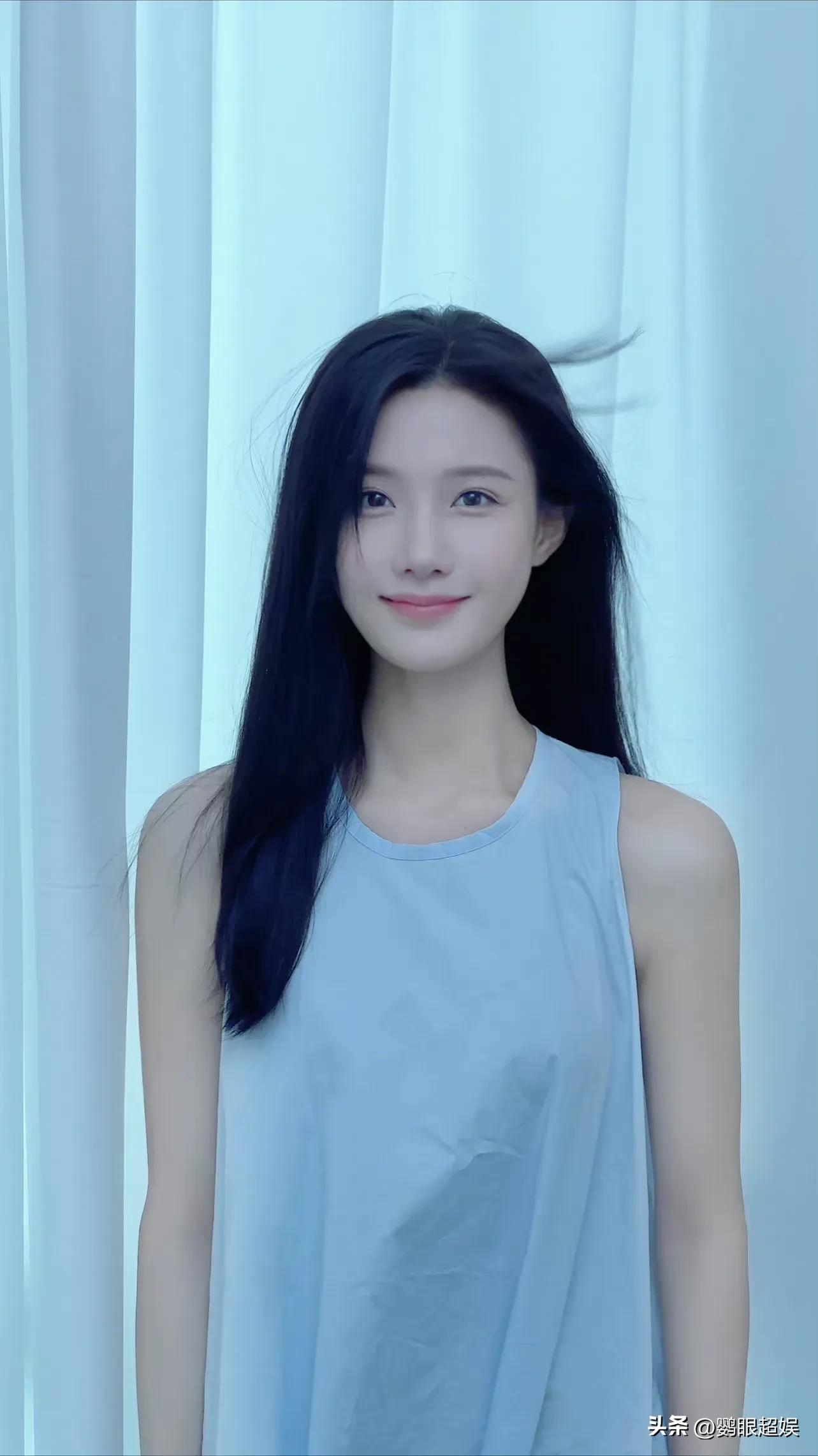 A group of blue Chen Yihan, another day by Xiaohan - iNEWS