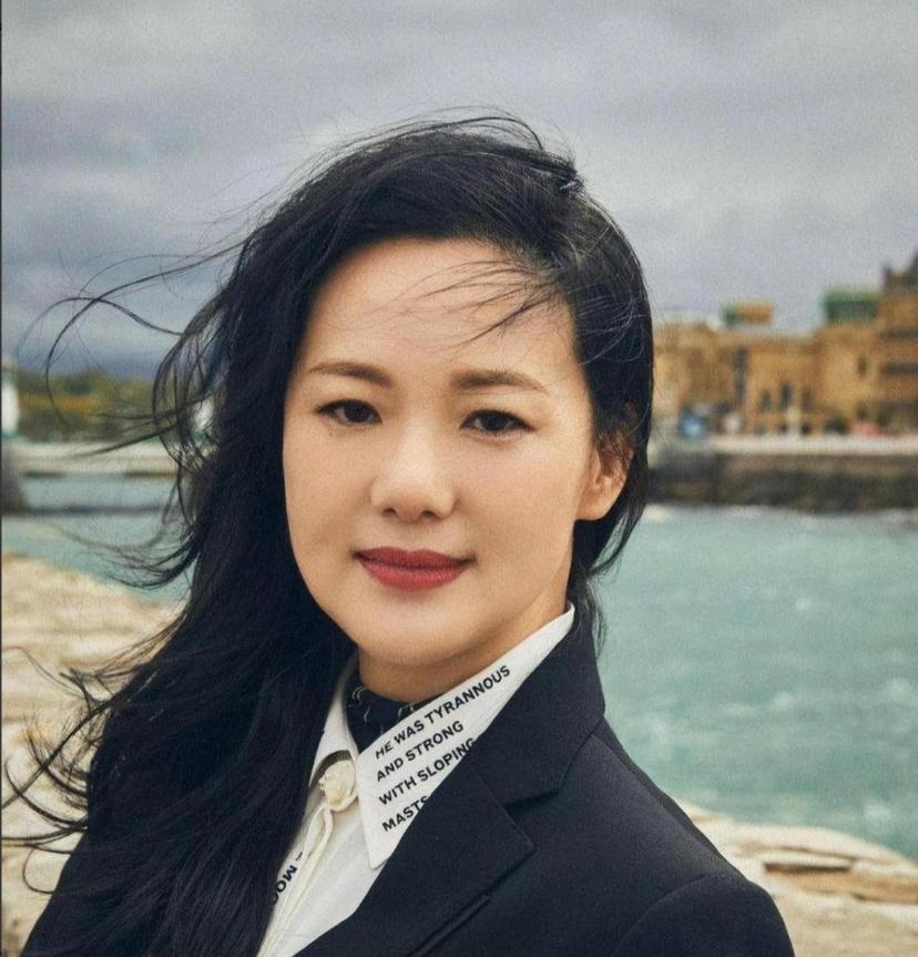 The 5 most "clean" female stars, no plastic surgery, no promiscuity, a ...