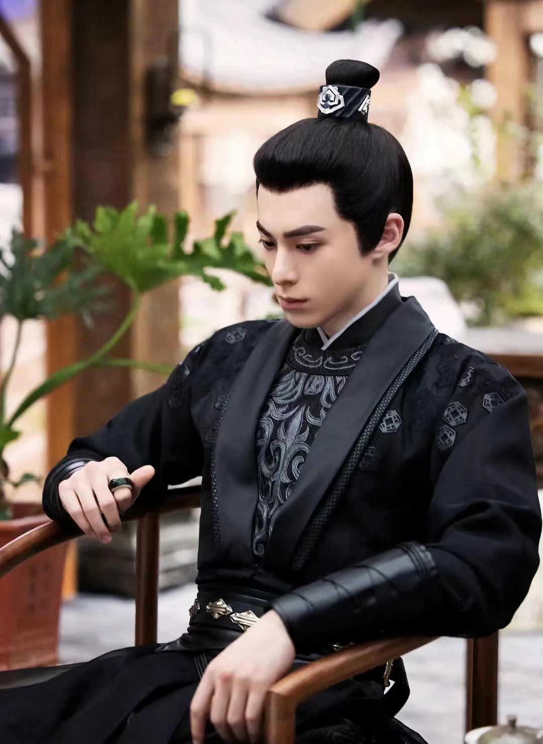 Also compared with Wang Hedi in "Couple", Chen Yuqi, Yu Shuxin, and Qin ...