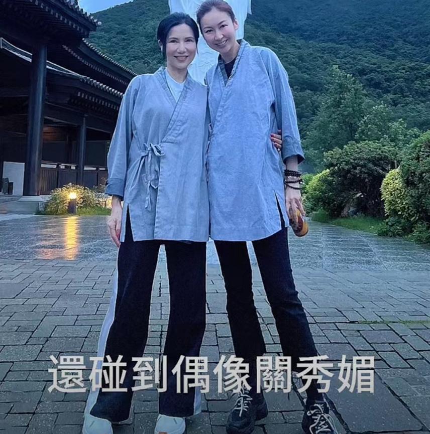 "Crystal Girl" Guan Xiumei recent situation! Going to the temple to do ...