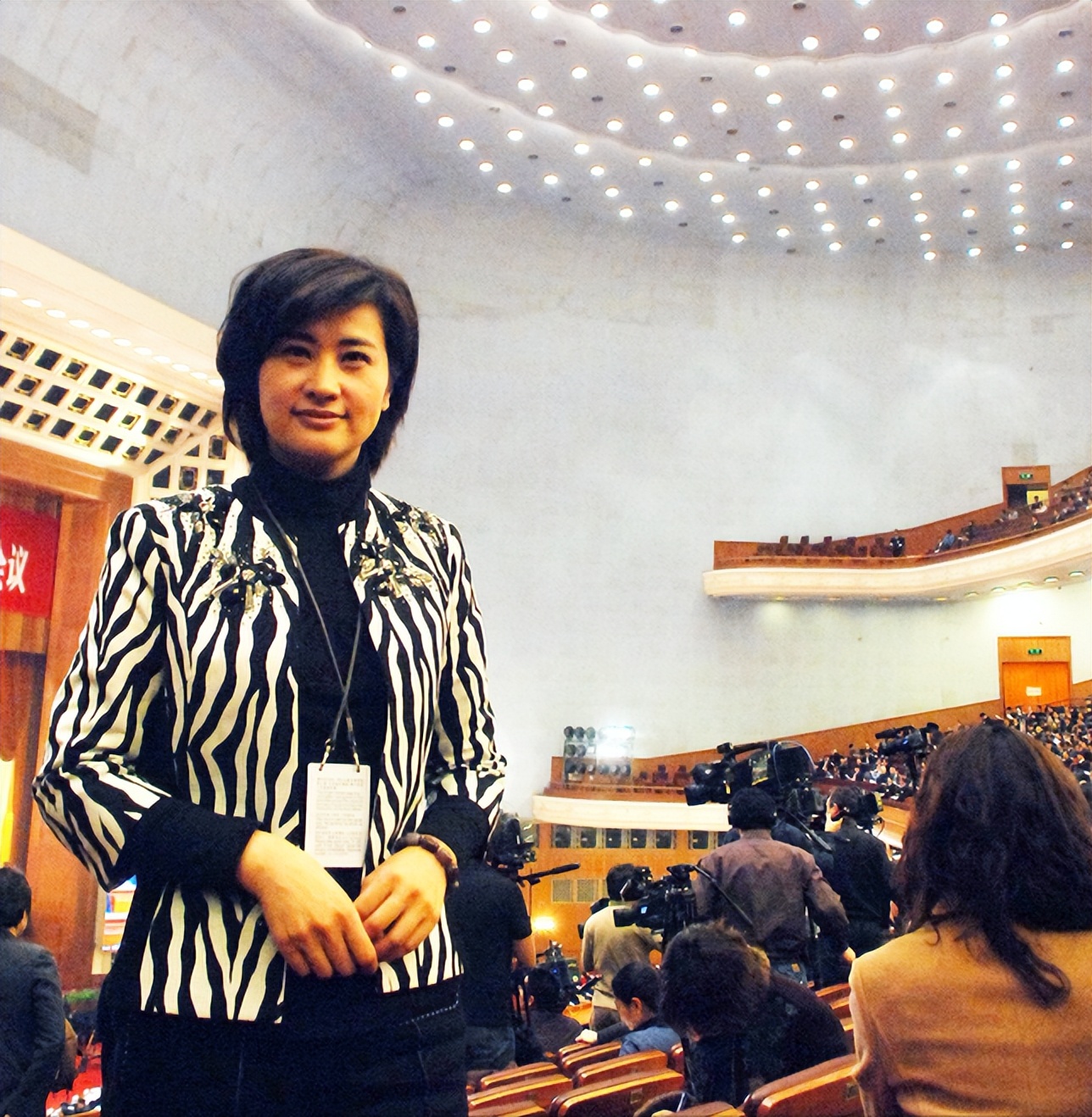 Famous host Wu Xiaoli: Married to a husband who is 25 years older, what ...