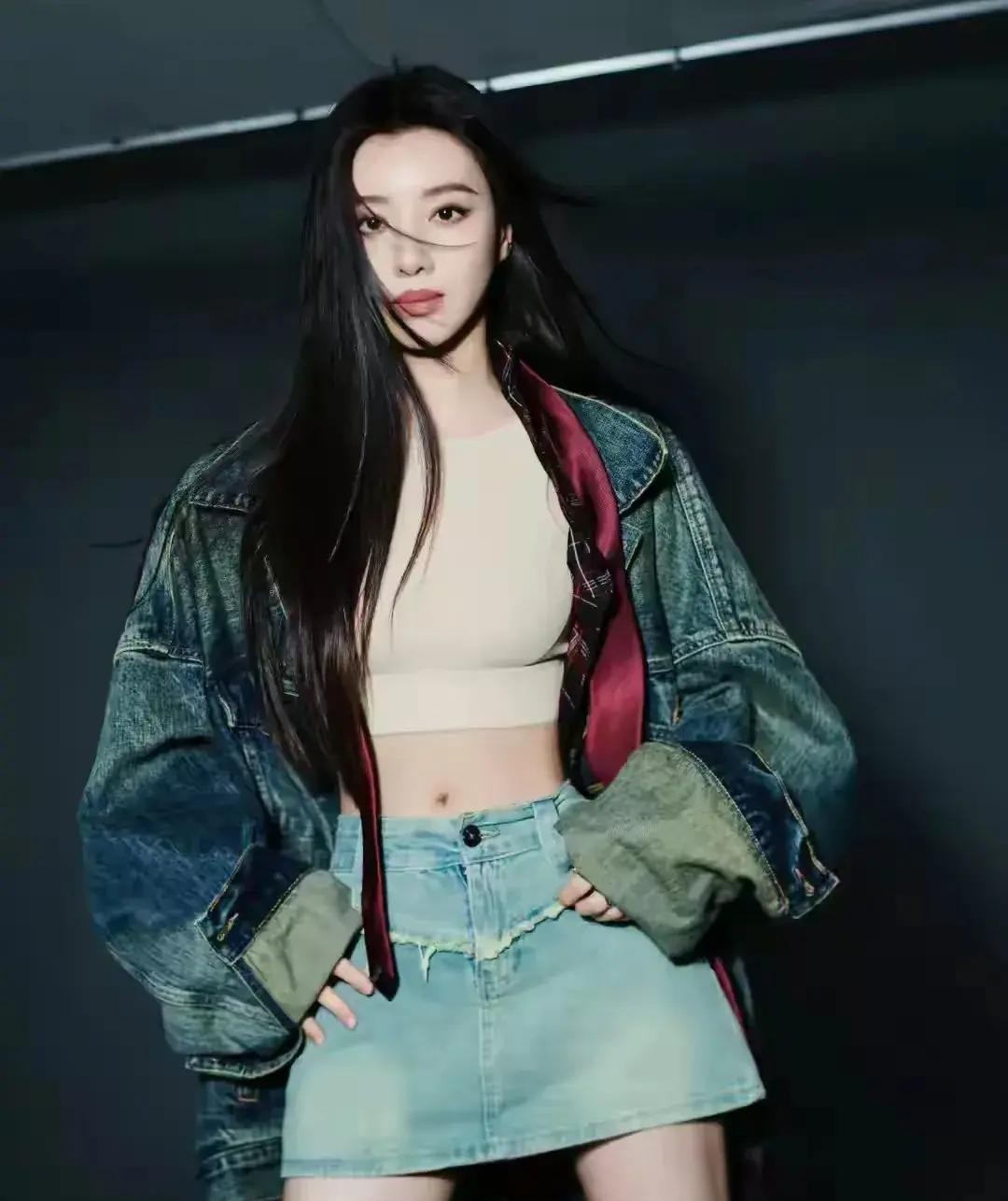 Wang Herun, a fresh beauty in the entertainment industry - iNEWS