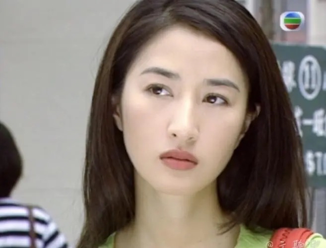 She is bright and powerful, one of the most healthy actresses in Hong Kong, and her husband is ...