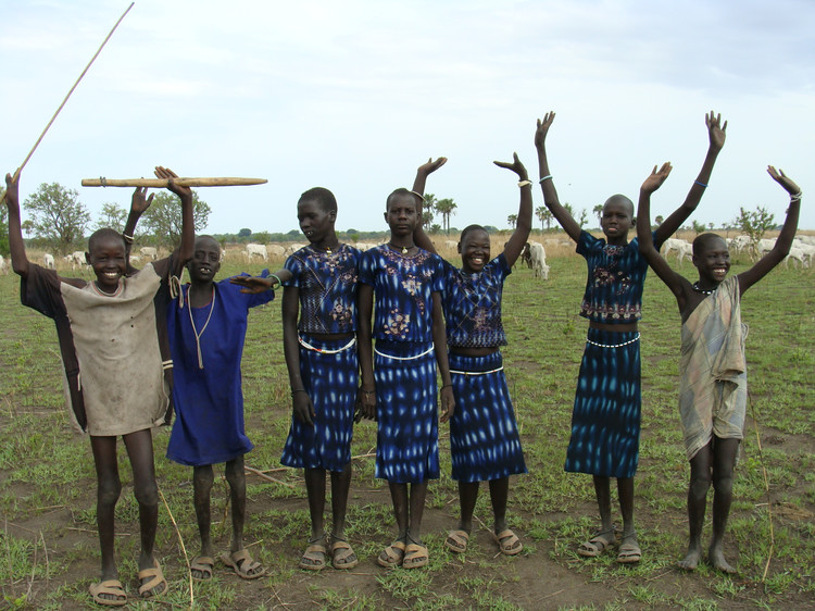 A brief analysis of the history and culture of the Bantu people in ...
