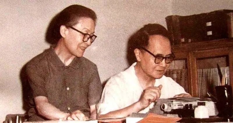 "The Biography of Yang Jiang": The world is your own and has nothing to ...