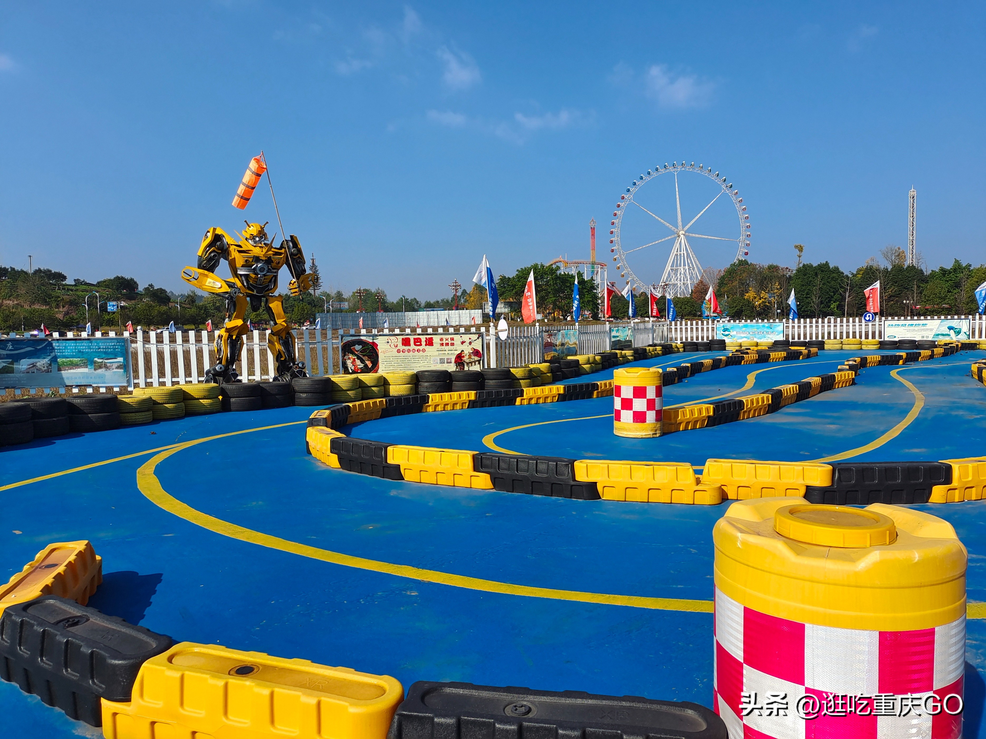 The largest artificial lake in Southwest China - Changshou Lake, is ...