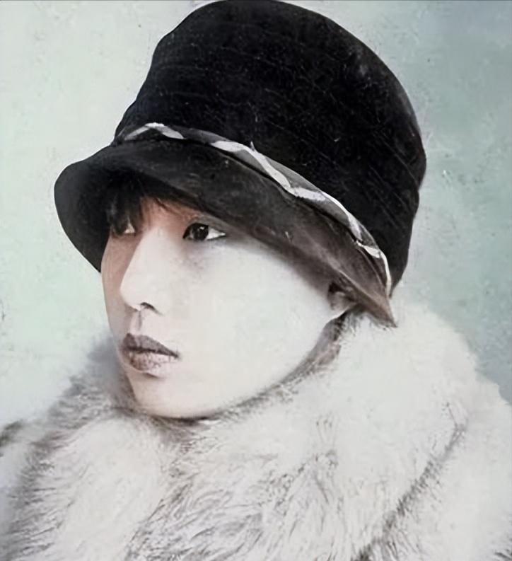 Rare and old color photos, the "first winter emperor of the Republic of ...