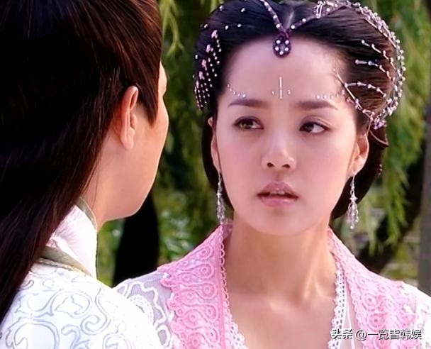 Cai Lin released a recent photo of her son's handsome and divorced Gao ...