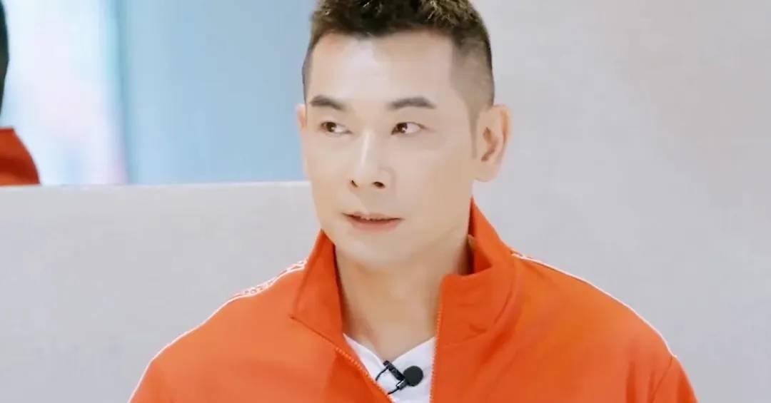 Let's take a look at the 6 actors who were kicked out of the crew ...