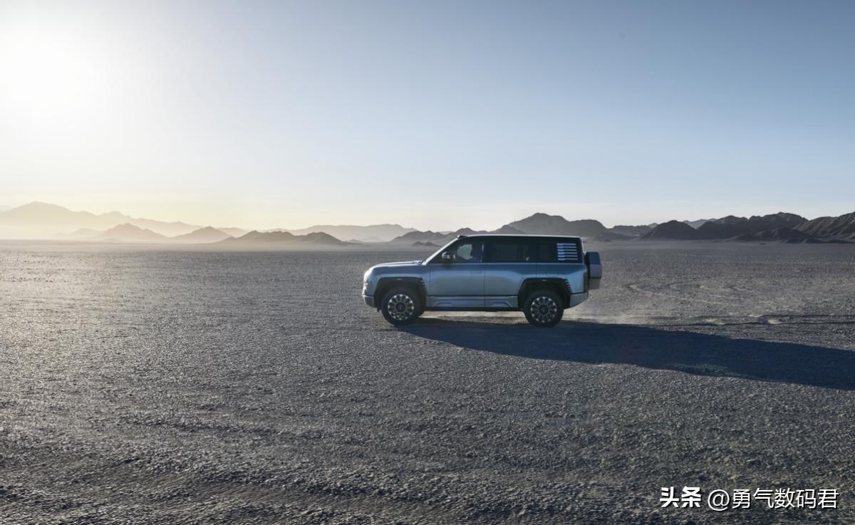 BYD looks up to the Yi Sifang technology platform, whether it is a ...