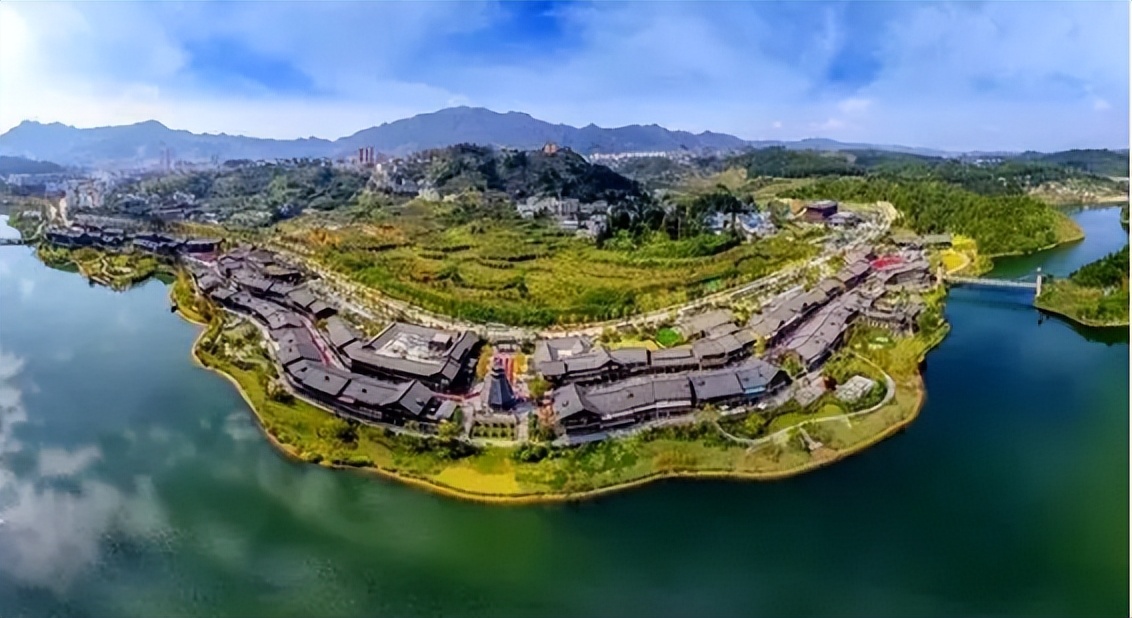 With the completion of Danzhai Wanda Town, Danzhai has also undergone ...