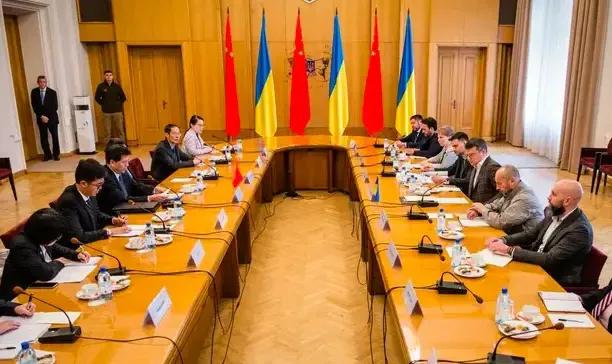 Chinese special envoy Li Hui went to Ukraine to mediate the conflict ...