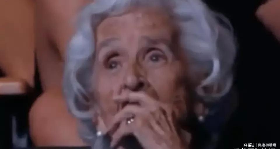 Confused "Spooky Joe" - iNEWS