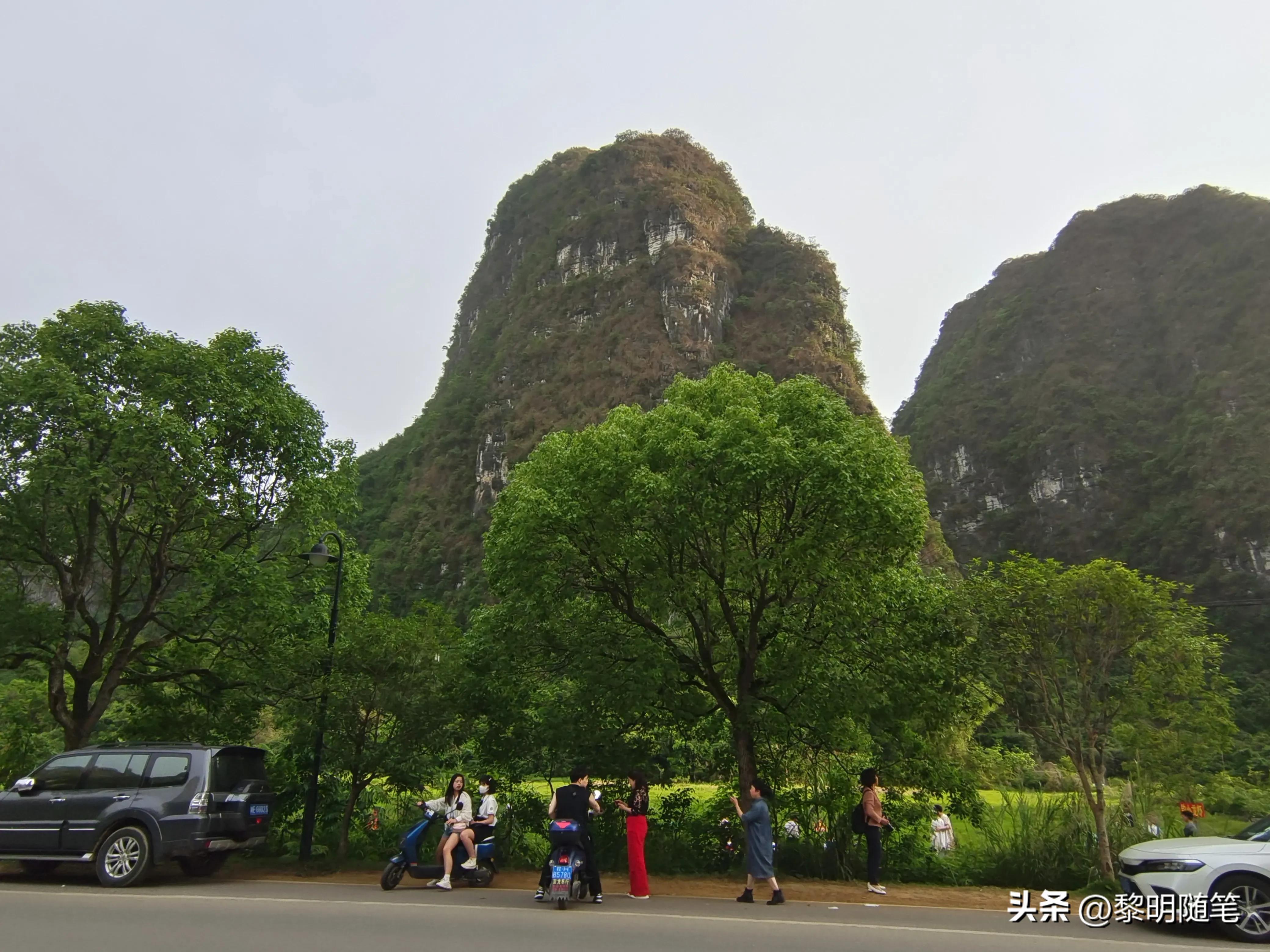"Travel Notes: Free Yangshuo Shili Gallery" - iNEWS