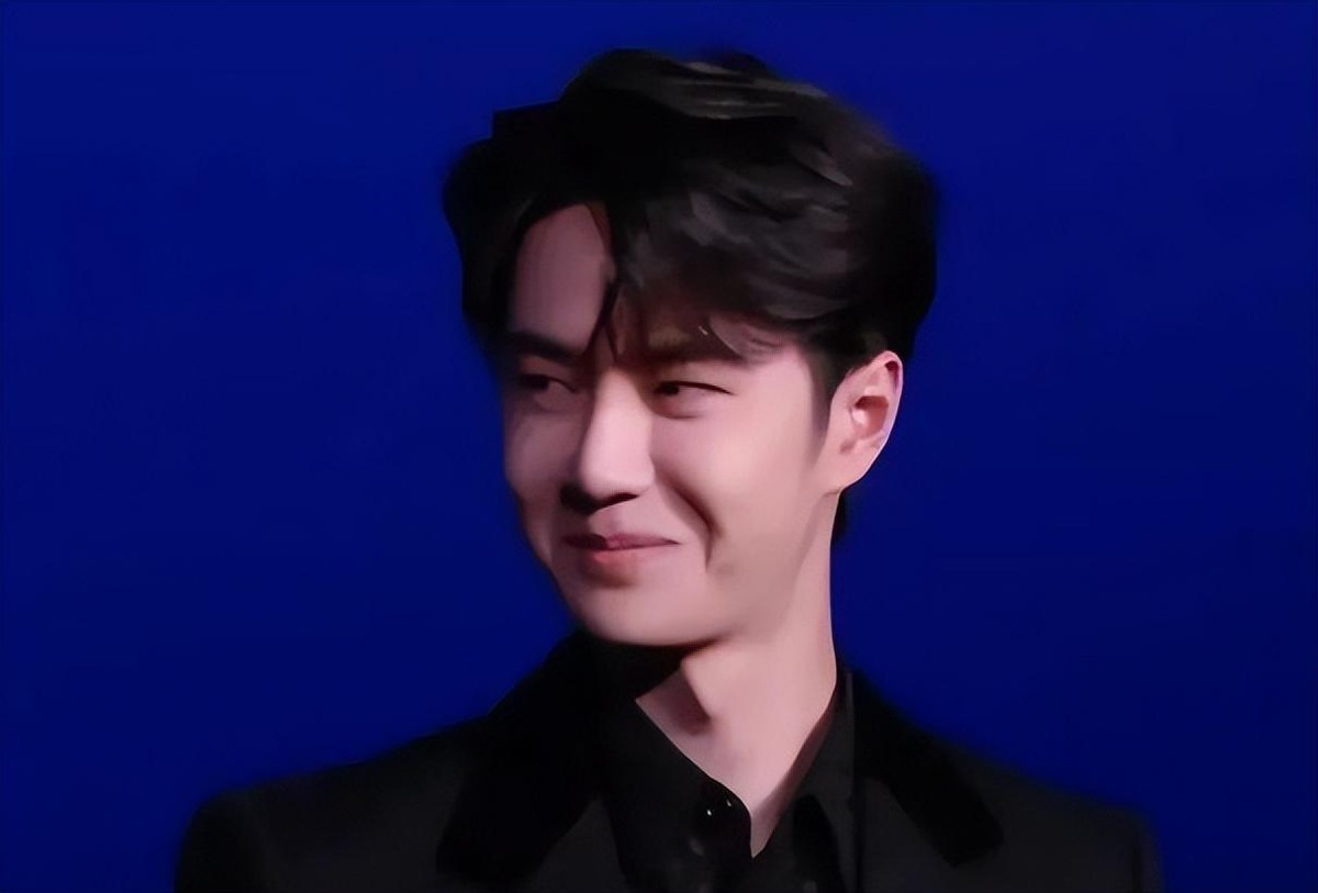 With long faces, many folds, and protruding mouths, these 8 male stars ...