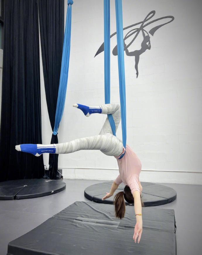 23-year-old Lin Miaoke has not taken a recent photo for a long time ...