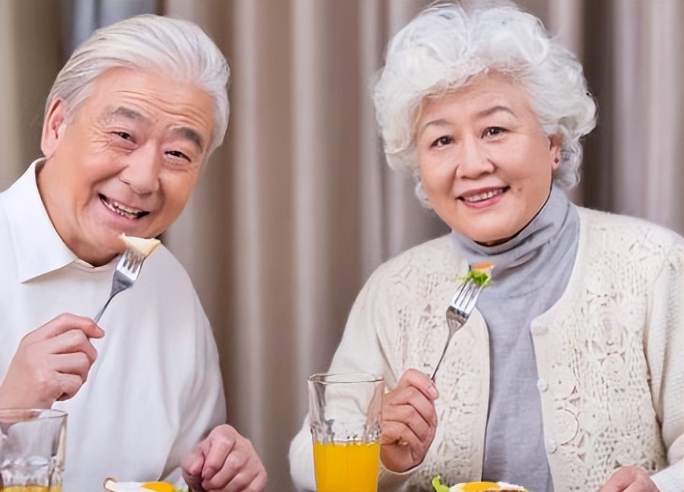 The older you get, the more meat you should eat? Doctor's suggestion ...