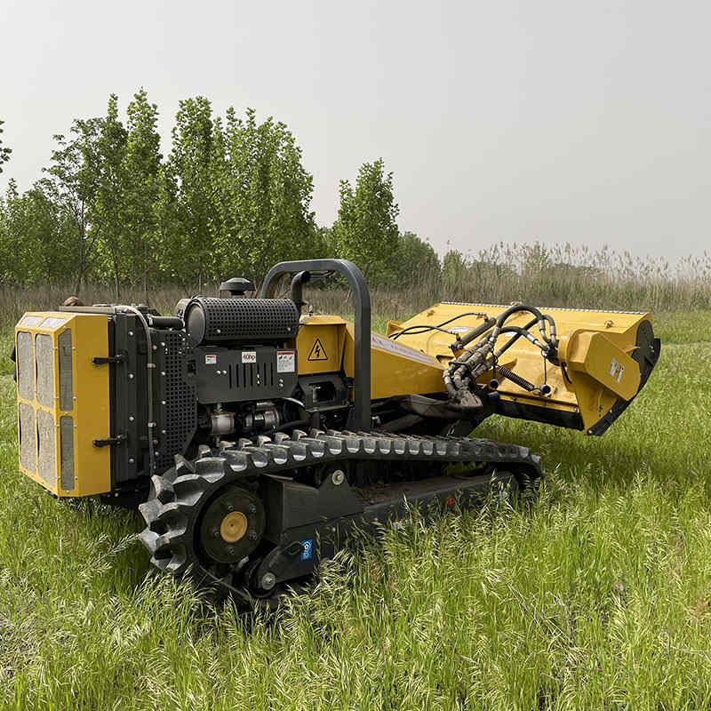 Remote Control Slope Protection Lawn Mower That Can Work on Steep ...