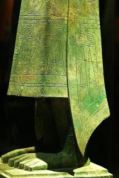 Sanxingdui Bronze Dali Man (Emperor Yao) - iNEWS