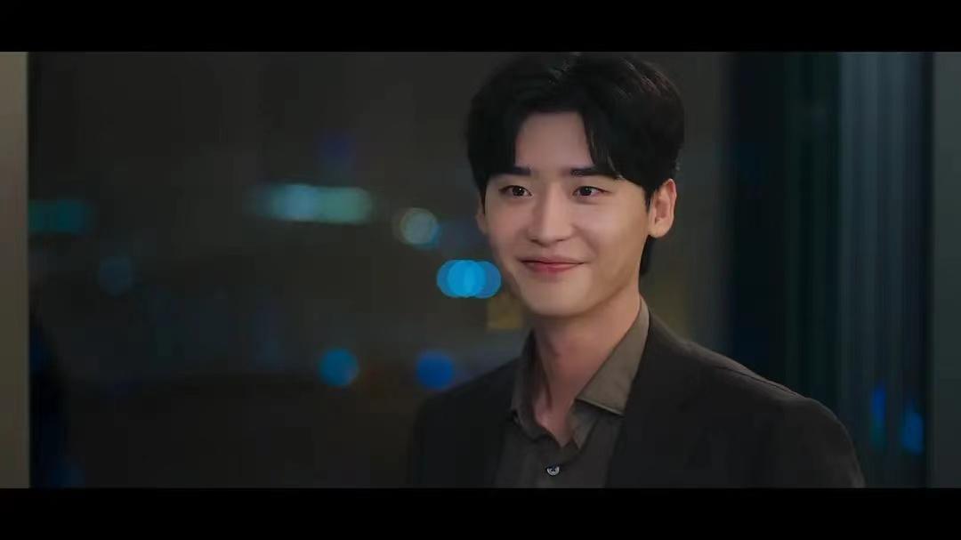 Third-rate lawyers counterattack as underworld bosses - iNEWS