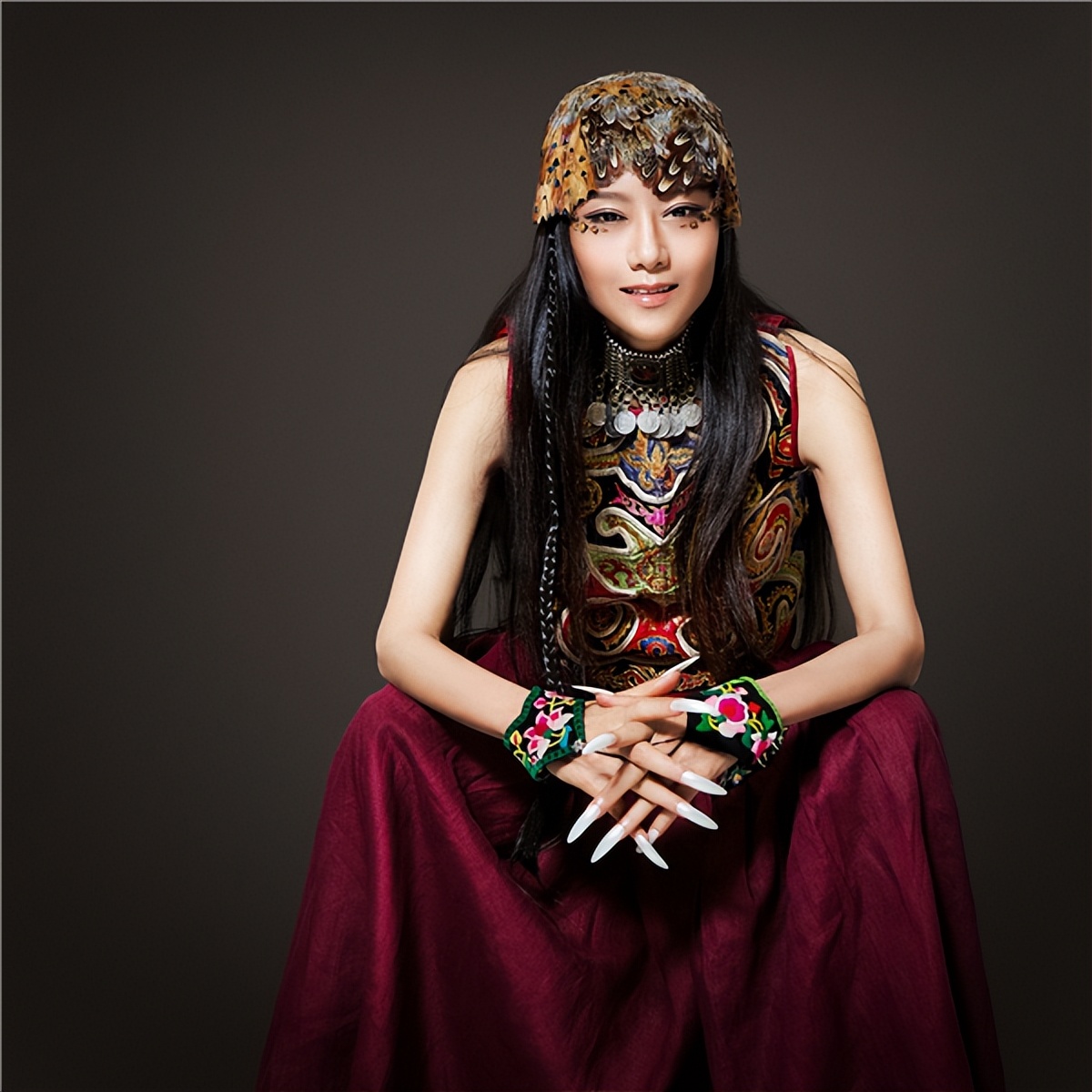 From a simple girl to a dancing queen, Yang Liping's life is only for ...