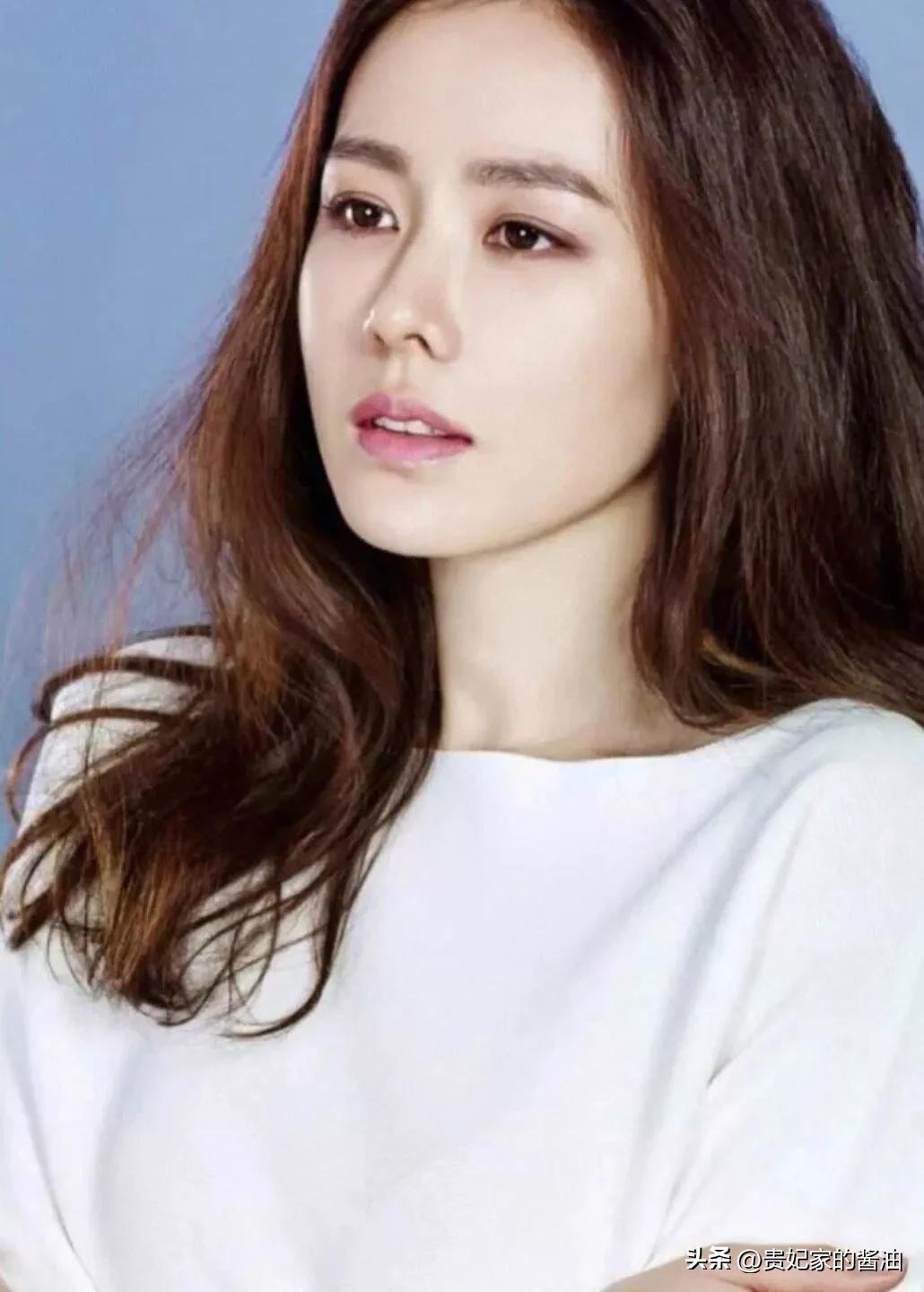 Son Ye-jin, born January 11, 1982 - Part 1 - iMedia