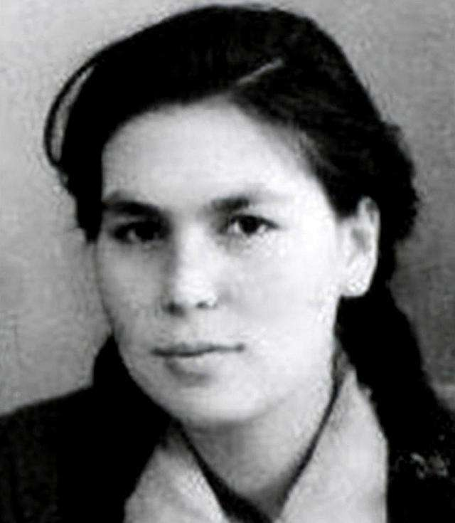 In 1949, Liu Yalou was ordered to go to the Soviet Union, and his ...