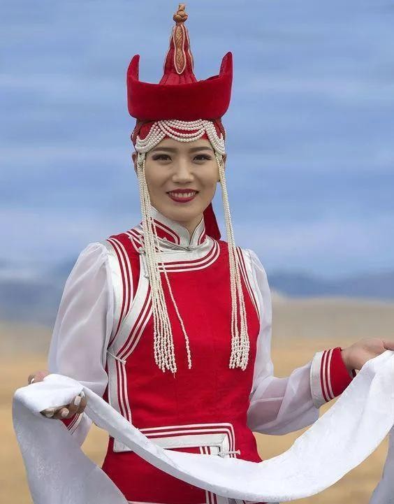 Chinese media reveals the anomaly in Outer Mongolia: excess female population triggers social ...