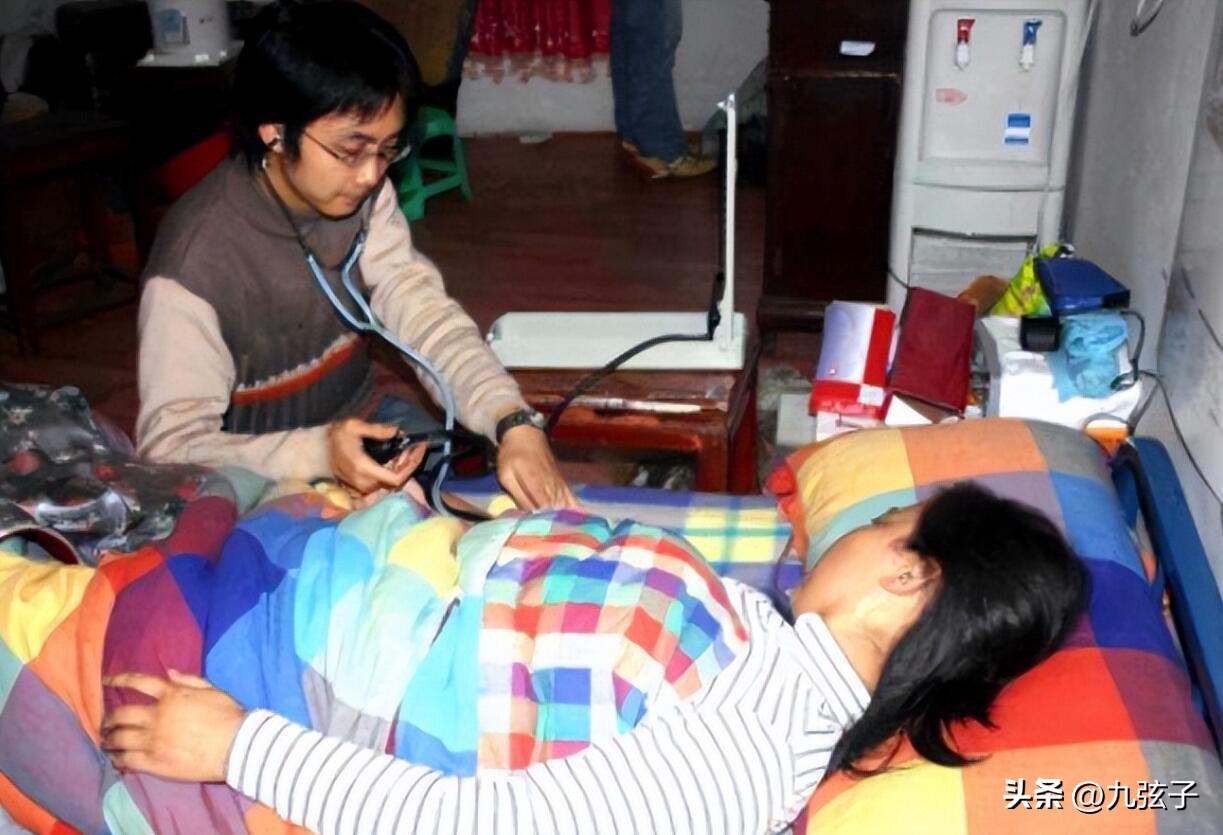 17 years ago, Liu Ting went to school with his mother and moved China ...