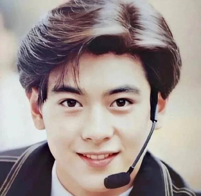 Jimmy Lin appeared in Changsha, feeling that his appearance has changed ...