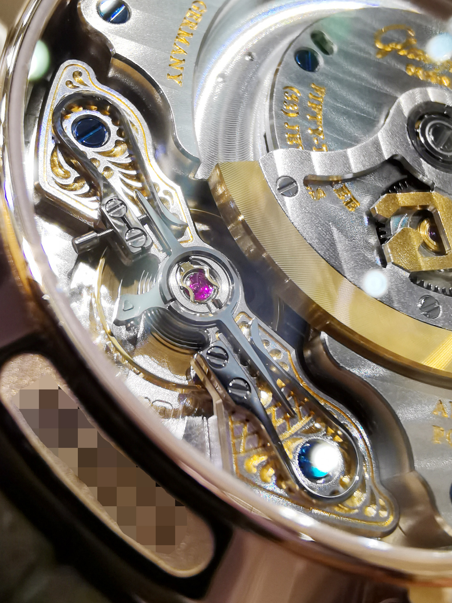 Annual calendar function, "retrograde" month, Glashütte's original new ...