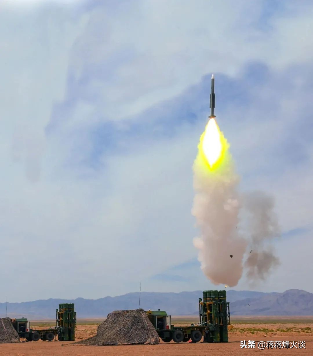 The Hongqi-16 missile has turned into a "bare pole bomb" and entered ...