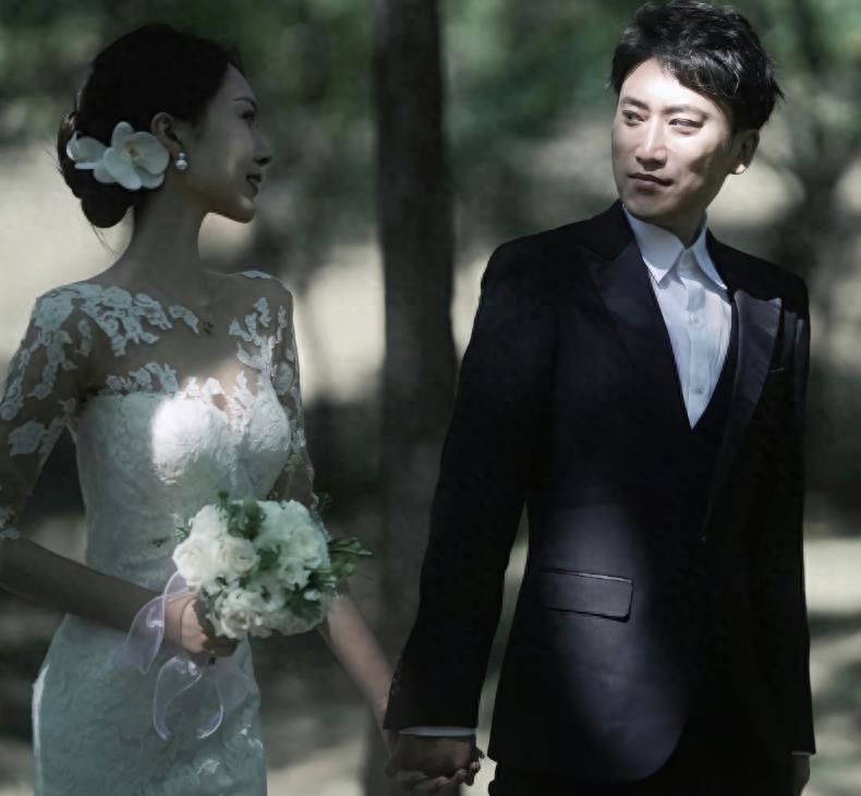 Zhao Benshan's apprentice "Zhao Yutian" got married, and his parents ...