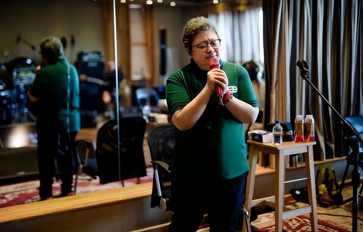 Seven years later, Han Hong will come back to Yongsheng's offline ...