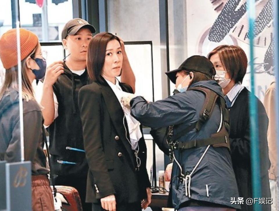 Charmaine Sheh returns to TVB filming and many people serve younger artists, saying she has a ...