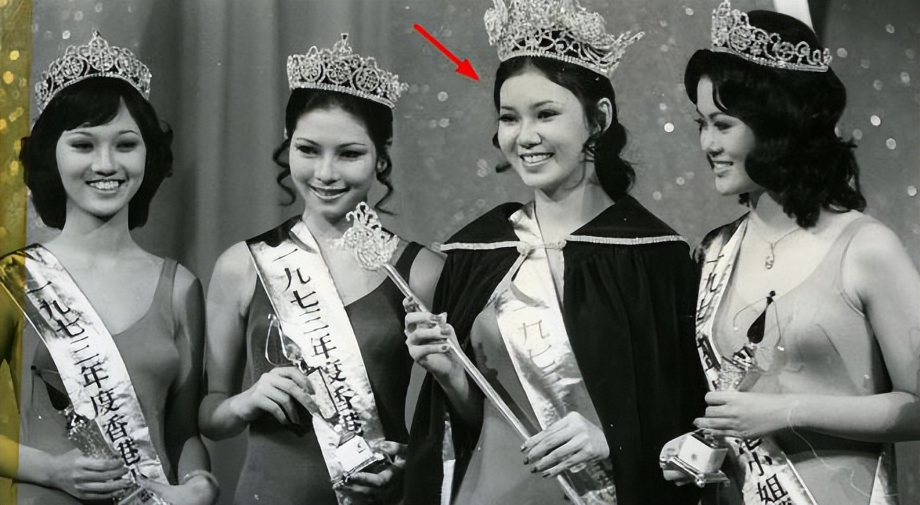 Sun Yongen, the champion of the first Miss Hong Kong, appeared. At the ...