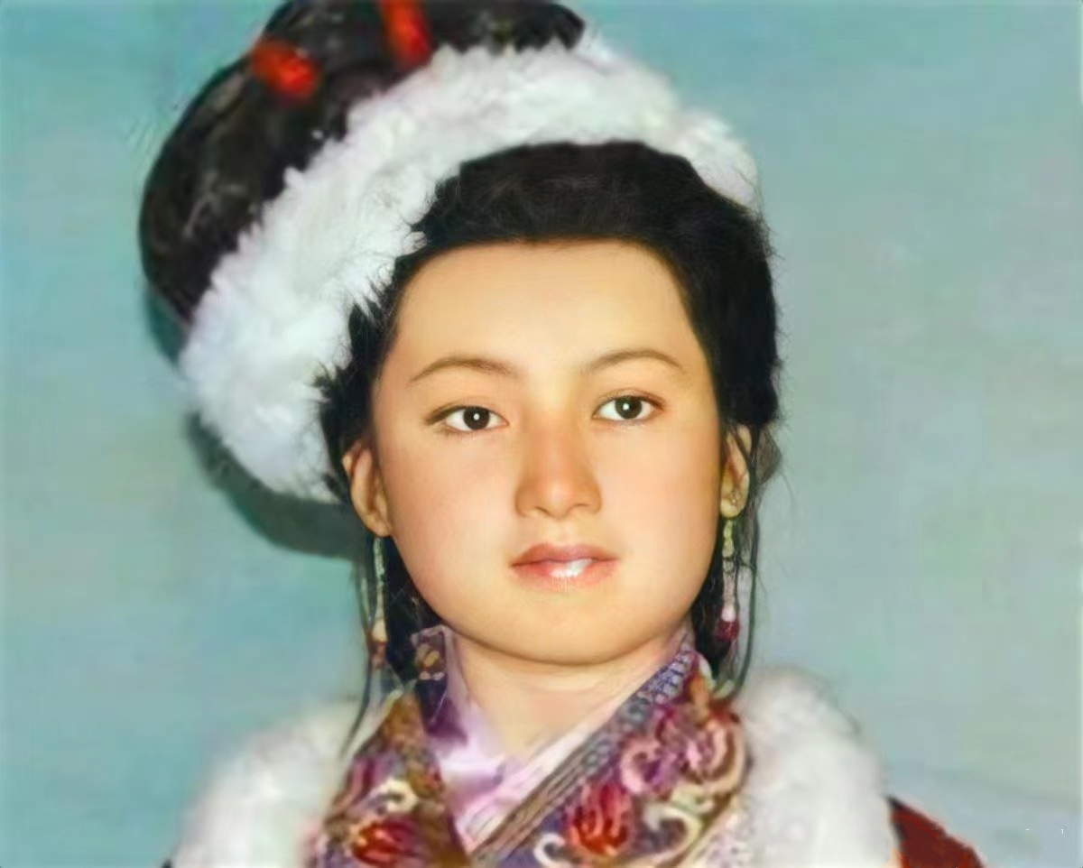 After Wang Zhaojun's true appearance was restored, his appearance was ...
